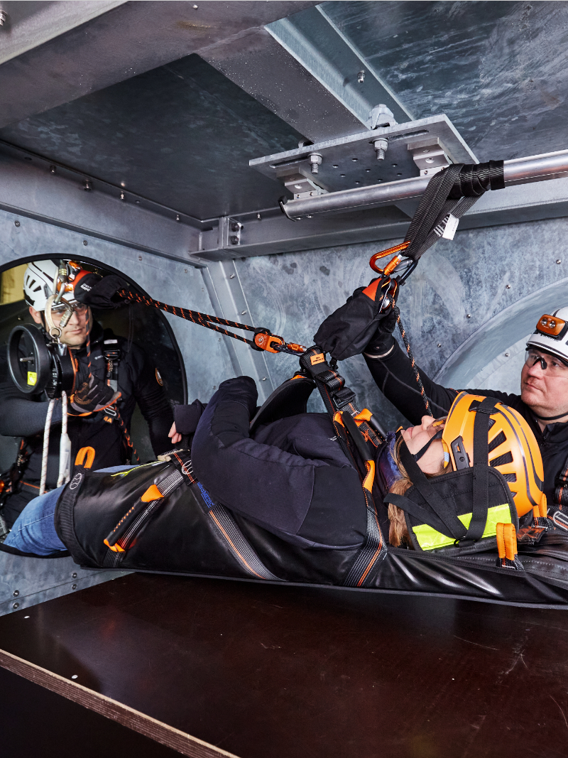 CONREST PRO+ from SKYLOTEC - Innovative rescue system for confined and ...