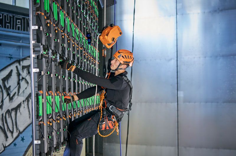 About Us | SKYLOTEC – Experts in Fall Protection Systems